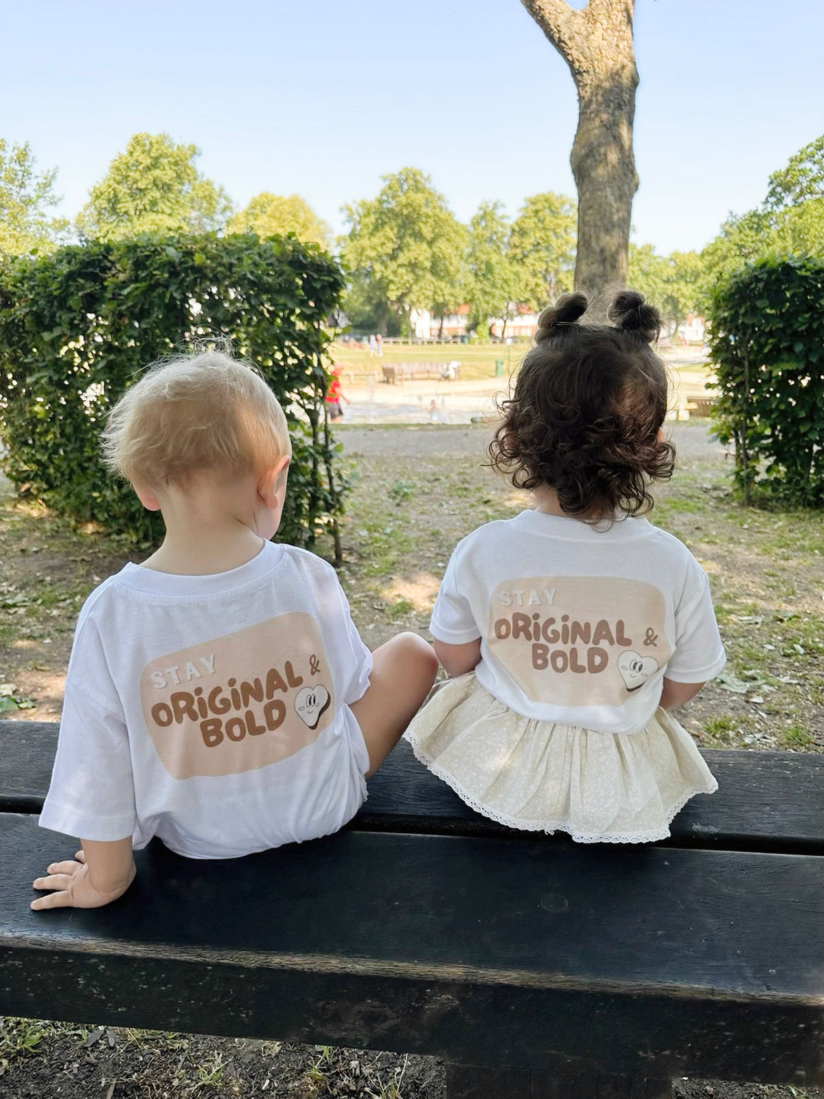 Oz & Bell – OZ & BELL